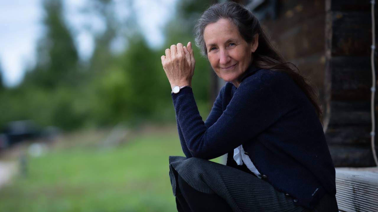 Barbara O'Neill UK Event Cheshire, England. May 20th to 24th. 16 1-hour ...